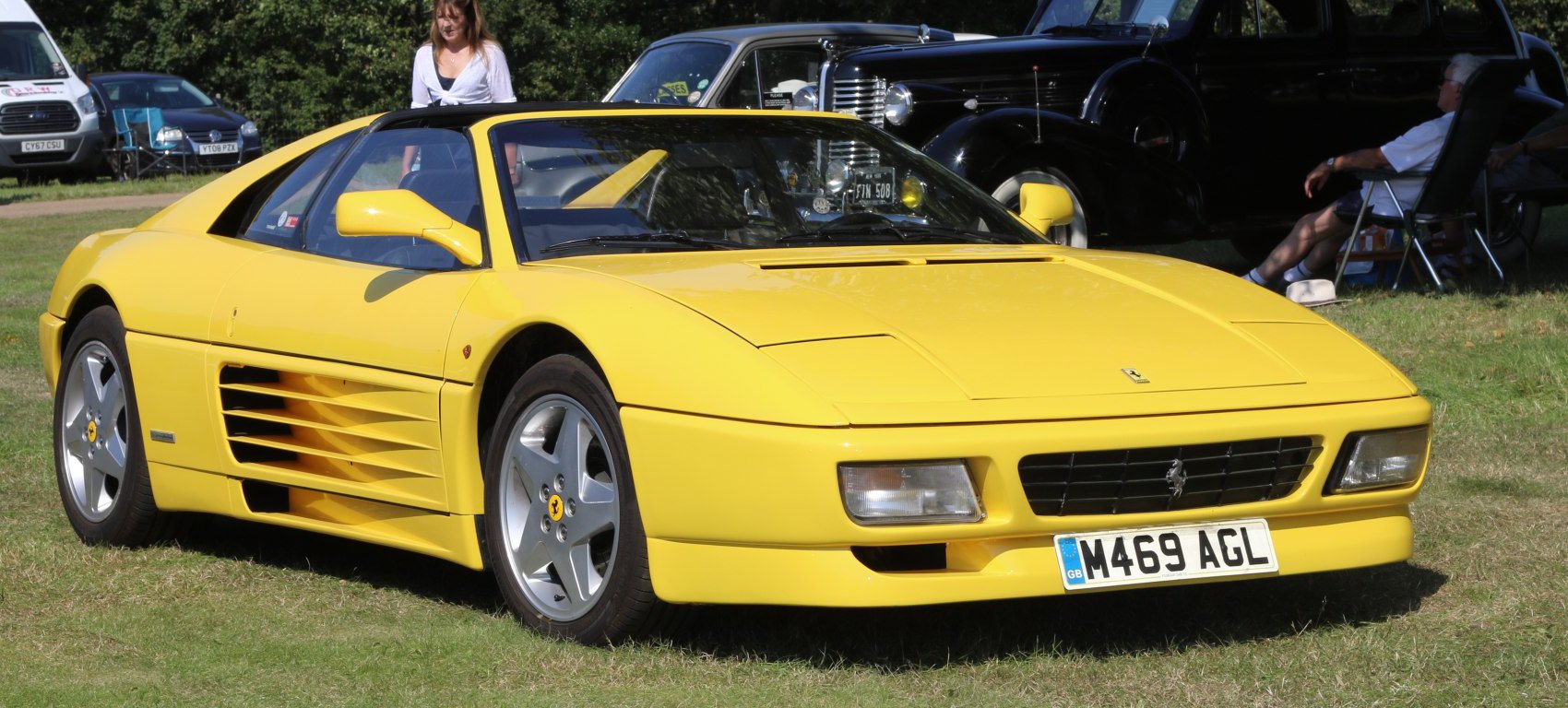 Ferrari 348 technical specifications and fuel economy
